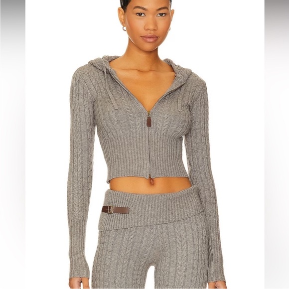 Frankie's Bikinis | Sweaters | Nwt Frankies Bikinis Fleur Cable Knit ...